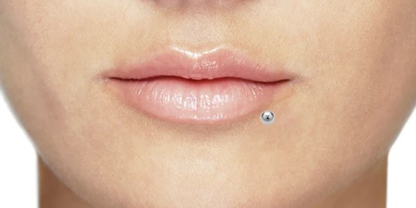On Lip Piercings: A Complete Guide to All Lip Piercings Types – FreshTrends